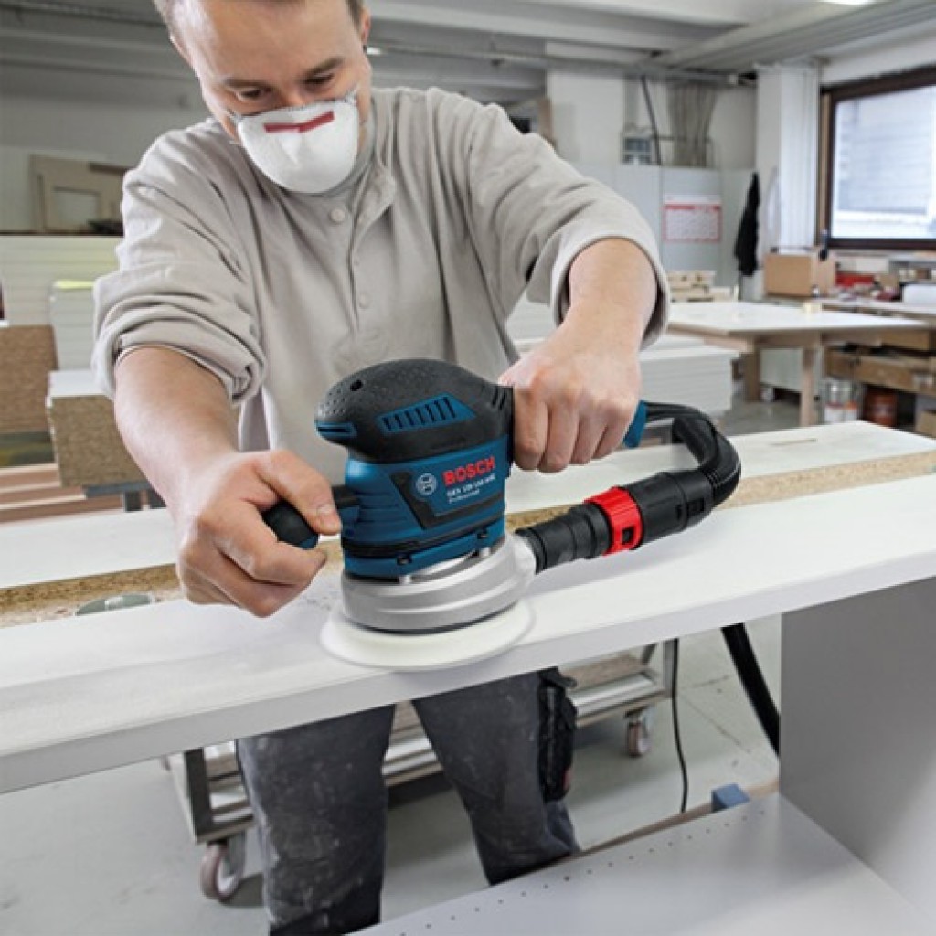 Ponceuse excentrique Bosch GEX 125-150 AVE : avis et conseils